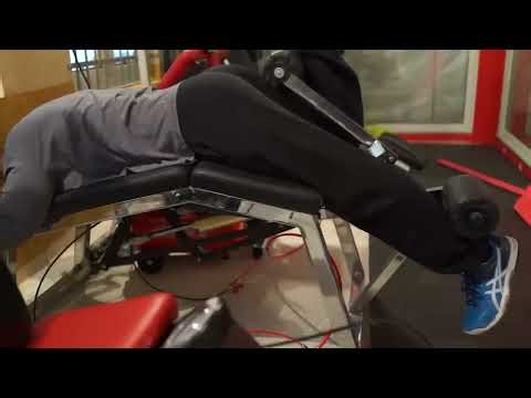 Explosive hamstrings training on Keiser leg curls