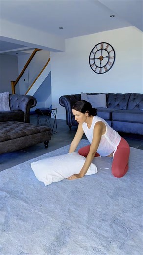 638K views · 5.5K reactions | Three excellent exercises for lower back and hip discomfort ✅ #backpainrelief #fitnessmotivation #homeworkout | Abi Mills Yoga | Facebook