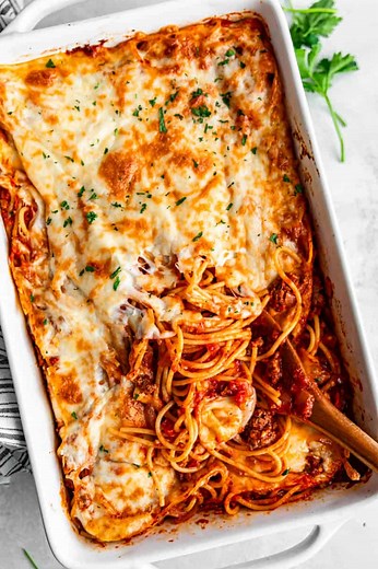 Cheesy Baked Spaghetti