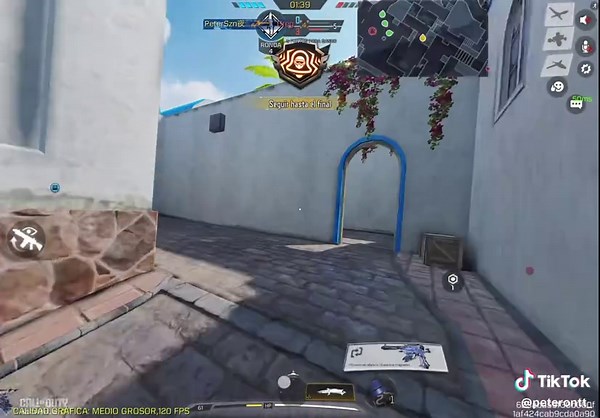 Struggling Player Moments in Call of Duty Mobile