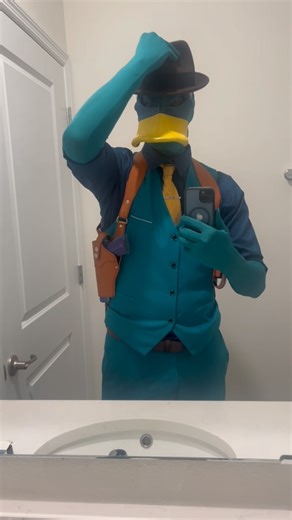Agent P suit up! #cosplay #bangincosplay #perrytheplatypus #furry #phineasandferb | Bangincosplay