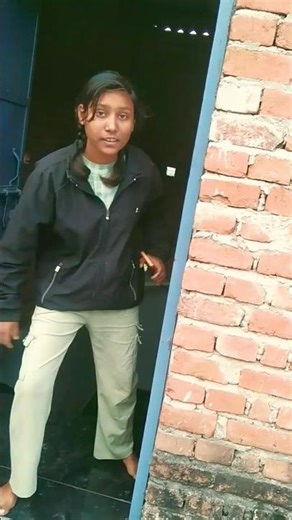 Introducing the "VitaWear SmartBand," a next-generation wearable gadget🎉