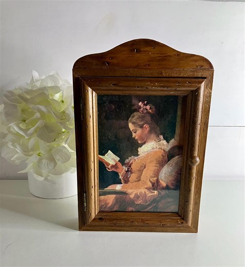 Vintage Key Box-portrait La Liseuse- Young Girl Reading- Classic Home Decor. - Etsy