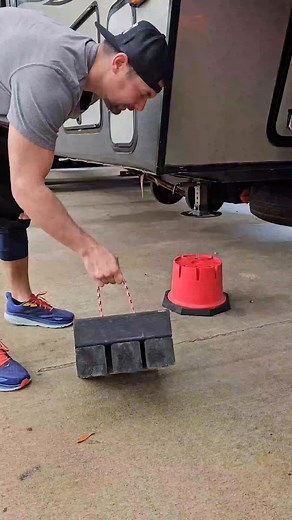 As a firefighter for almost 20 years, we used rescue cribbing made out of wood to stabilize vehicle accidents and structure collapses. Block sets like the ones we use in this video are made up of six 4x4 pieces of lumber that can hold upwards of 48,000 lbs. We can't install x-braces on the front of our rig, which are meant to stop the side-to-side movement due to the installation of our spare tire. Keeping the front stabilizers retracted as much as possible helps us feel more stable. Usually, ou