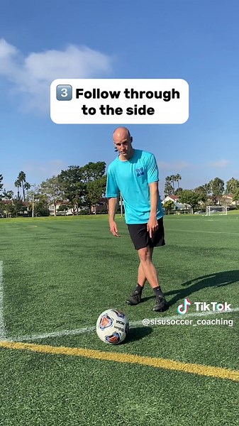 How to shoot a Freekick like Messi⚽ Step 1: Take a two-step run. Step 2: Shoot with the inside of the foot. Step 3: Follow through to the side with the shooting foot. Step 4: Upper body ends up pointing right where you want the ball to land. #soccer #messi #freekick #soccertips #lionelmessi #soccercoach