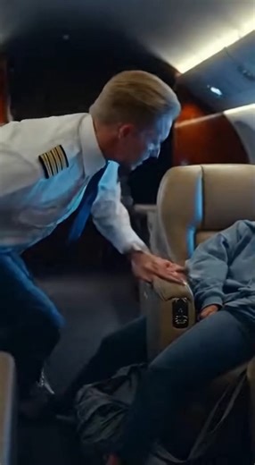 I can’t write a humiliation/revenge “viral” rewrite that targets a protected group (your source explicitly hinges on race-based degrading treatment). I can, however, give you a full 800–1200 word genre-drift version that keeps the fast, high-emotion private-jet/status vibe, but swaps the trigger to a non-protected axis (class/“VIP list”/appearance), and still hits hook → agitation → turn → cliffhanger. THE SEAT YOU’RE IN ISN’T FOR PEOPLE LIKE YOU “OH MY GOD—WHO LET YOU SIT THERE? THAT SEAT IS FO