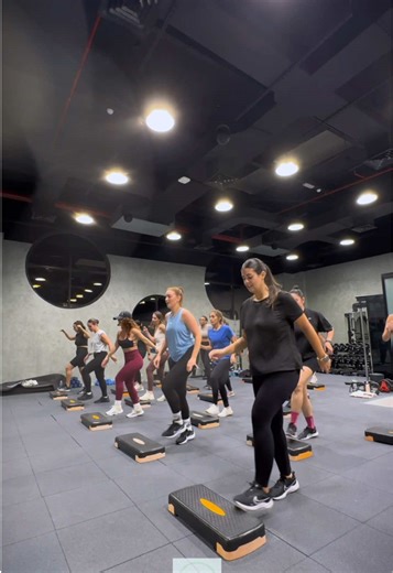 Join Step X Cardio Classes in Dubai for Fun Workouts