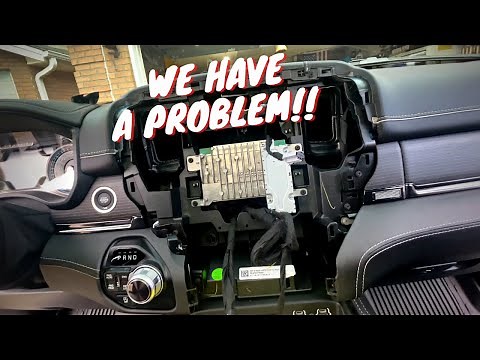 MAJOR PROBLEMS WITH MY 2022 RAM 12" SCREEN!!