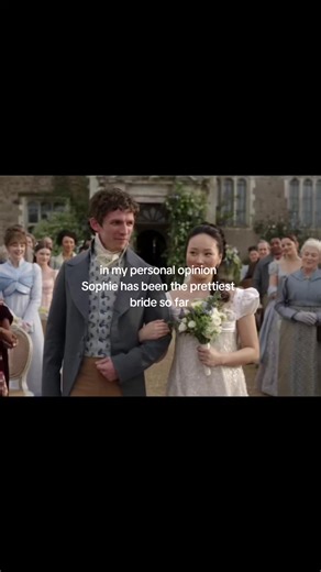 //season 4 spoilers// I mean I think they're all equally pretty but in my opinion I just love Sophie's wedding dress and her makeup suits her so well she just looked so ethereal also with finishing I can definitely say this was the best season so far I got my scenes from (Jane recaps) #bridgerton #bridgertonseason4 #sophiebaek #benophie #benedictbridgerton