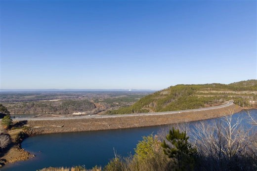 Texas dam compromised as officials plead residents to evacuate before failure