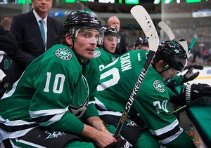 Patrick Sharp is Heating Up in Dallas - The Hockey Writers Latest News, Analysis & More