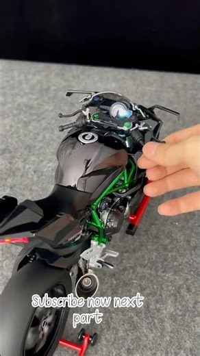 I Built a Toy Superbike