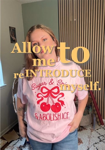 This small business does NOT stand with ICE. Get out of here #fdt #liberal #humanrights #smallbusiness #feminist