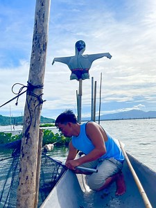 402K views · 7.3K reactions | Tinamad na kaming pumalaot ni buyok simula ng mam*tay ang nahuli naming dambuhalang palos na si lospa Bandami naming pa order na hipon #talimislander #minivlog | Talim Islander | Facebook