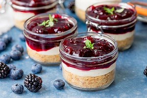 Individual No-Bake Mason Jar Cheesecakes