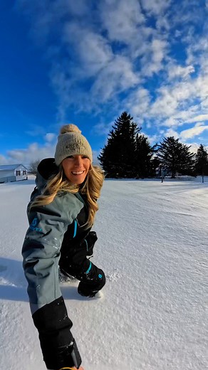 Don’t let the cold weather ruining a fun snow day ❄️Lucas Oil has a premium starting fluid that ignite engines rapidly particularly in cold weather conditions. It’s what I need with this stubborn diesel engines.#armytruck #lucasoil #lucasalliance #winter #snow | Cynthia Gauthier