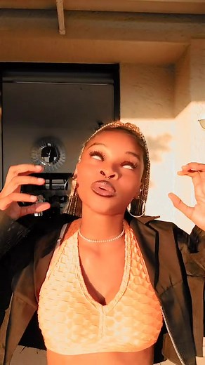 Exploring the Story Behind Kilimanjaro Song | Lebo's Dance Revealed