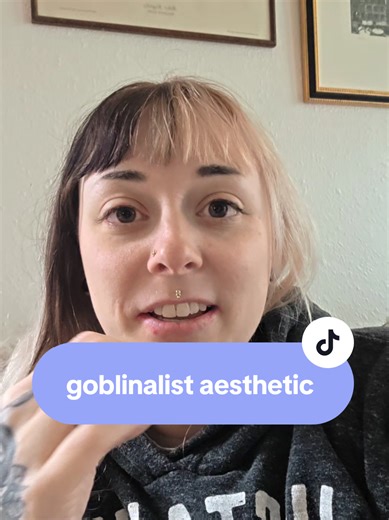 Don't take away my trinkets and my treasures! 🦝🐦‍⬛