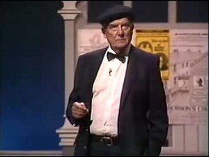 Chic Murray On Stage