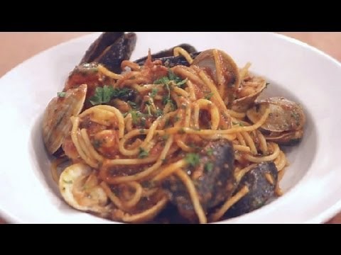 How to Prepare Pasta Frutti Di Mare : Italian Dishes