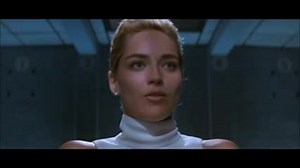 VIDEO: la famosa escena de Sharon Stone