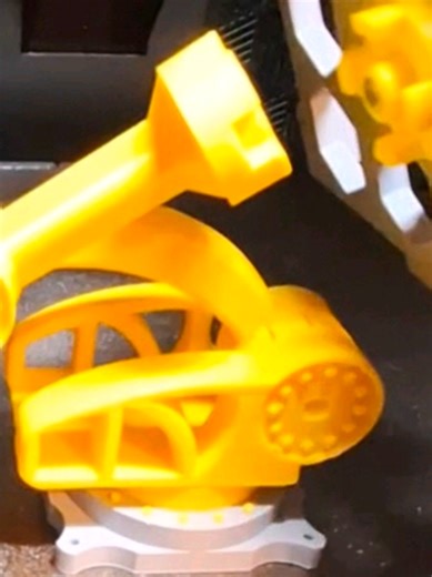 Created and 3D Printed adjustable Robot phone stand. #EmptySpool3D