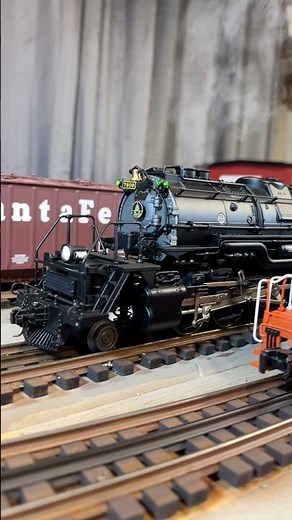 EM-1 7609 coming through the staging tracks. #modeltrains #steam #locomotive