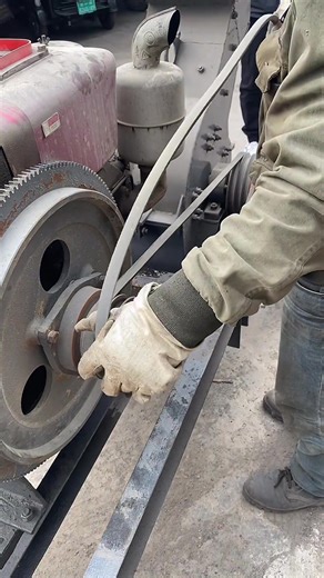 ‏#crusher #stonecrusher #crushermachine #mobilecrusher #factory