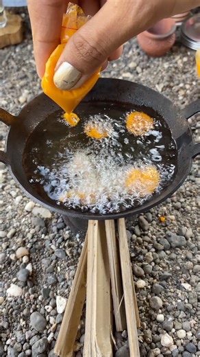 14K views · 116 reactions | Miniature jalebi recipe - sweet street food - jalebi #recipe #jalebi #Sweet #miniatures #minicooking | Hetal's Art - Mini Cooking | Facebook