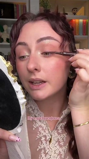 Une note sur 10 pour ce makeup inspiré de Rose?🚢🍿🩵 : #shorts #short #sianamenos