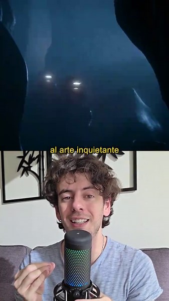 Alien: el octavo pasajero (1979) Ridley Scott La película que cambió el cine de ciencia ficción y terror para siempre. Con un diseño visual incomparable y una atmósfera opresiva, Ridley Scott convirtió el espacio en una pesadilla industrial. Una obra maestra donde cada sonido, sombra y textura construyen una sensación física de peligro. Disponible en Disney y en plataformas no oficiales #Alien #RidleyScott #SigourneyWeaver #HRGiger