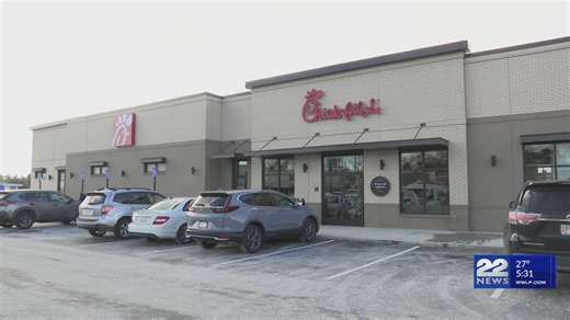 Springfield Crossing celebrates Chick-fil-A grand opening