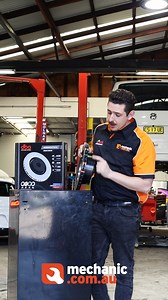 PRODUCT SHOWCASE: DBA 4000 Series Brake Rotors for the latest model Ford Ranger Raptor Join Cody from Mechanic.com.au as he takes an in-depth look at the latest 4000 Series Rotors from DBA for the Ford Ranger Raptor. Part Number: DBA43162S Join Australia's Largest Mechanic Community today: http://bit.ly/35f5cWx ✅ TRADE ONLY ✅ FREE TO JOIN! ✅ Networking & Troubleshooting ✅ Education & Training ✅ Jobs & Recruitment ✅ Competitions & Giveaways Join now: http://bit.ly/35f5cWx Cody McKay Motorsports D