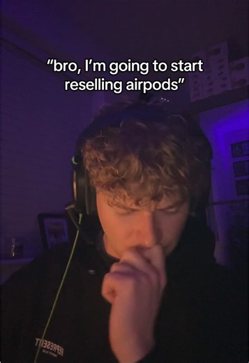 airpod reselling in the big 26 🥀 #reselling #reseller #sidehustle #dropshipping #ecommerce