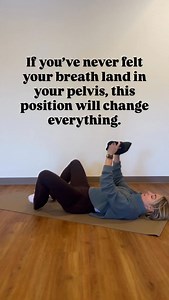 Most people breathe high into the chest without realizing it — which keeps the nervous system on alert and disconnects you from your deep core and pelvic floor.⁣ Bringing the soles of your feet together and placing a sandbag on the lower belly creates instant biofeedback:⁣ you can literally feel where your breath is going.⁣ Watch my belly and sandbag rise on the inhale. ⁣ When the sandbag rises and falls, your brain learns how to send breath lower.⁣ When it barely moves, you know the breath is s
