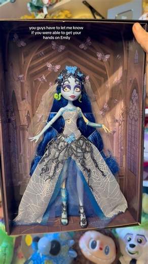 Dani Squish on Instagram: "The corpse bride monster high skullector doll is beyond perfect 冀懶 #corpsebride #timburton #monsterhigh #skullector #doll #dolls #collector #monsterhighdolls @monsterhigh @mattel @mattelcreations"