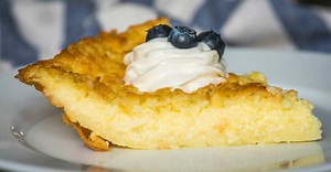 This Crispy Lemon Pie Is Made From Just One Batter!