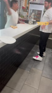 Pizza slap 😲 | TRND