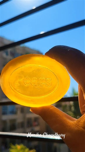 Pears gentle soap || glycerine soap for winter #soapreview #pearssoap