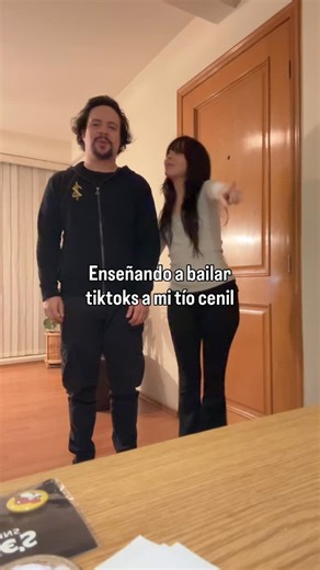 Clío Harrison on Instagram: "Denme consejos para que mi tío mejore"