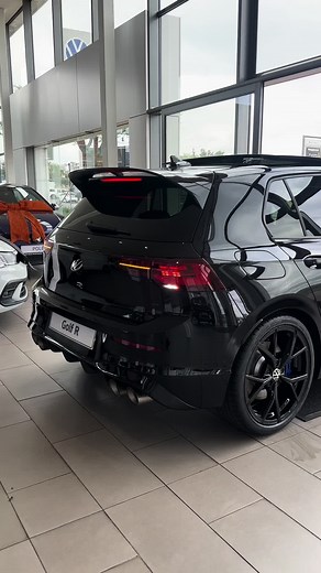 2024 VW Golf 8 R: GTI Line Overview and Sound