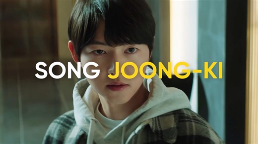 This is how you define AURA. 🔥 Binge-watch Song Joong Ki's hit dramas here on Viu! 💛 #SongJoongKi #DescendantsOftheSun #RebornRich #MyYouth | Viu Philippines