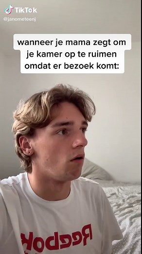 ik snap echt nooit waarom dat moet alsof die op mijn kamer komen chillen hahaha #fyp #janometeenj