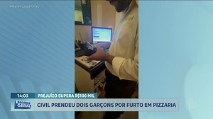 30K views · 289 reactions | Dois funcionários foram presos em flagrante por furtar uma pizzaria em Copacabana. Segundo as investigações, os garçons recebiam pagamentos em dinheiro de clientes, cancelavam as vendas no sistema e embolsavam o valor. #BalançoGeralRJ ️ Reprodução/Record Rio | Tino Junior | Facebook
