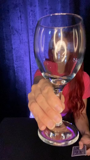 21K views · 371 reactions | Magic ghost coin ☺ | Solange Kardinaly - Magic & Quick change | Facebook