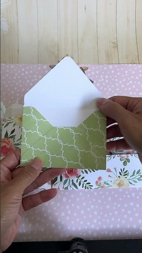 12x12 Paper - Storage Holder TUTORIAL #scrapbooking #crafttutorial #papercrafting #diycrafts