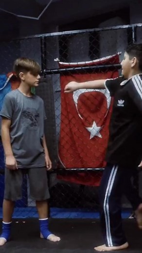 Awesome technique #selfcare #selfdefense #defense #defender #fight #mma #boxing #ufc #fighter #kickboxing #streetfighter #martialarts #martialartstraining #kungfu #kungfuchallenge #martialarts | Self Defense