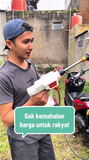 Portable Cordless Jet Cleaner for Motorcycle Washing