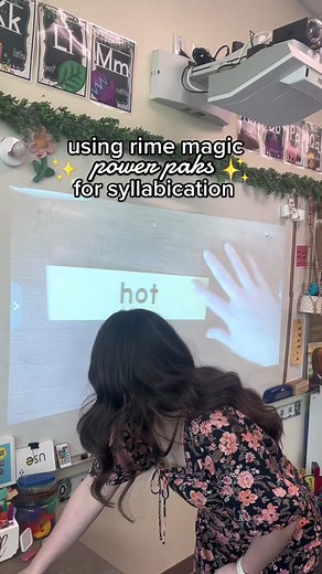 Teaching Phonics and Syllables in First Grade