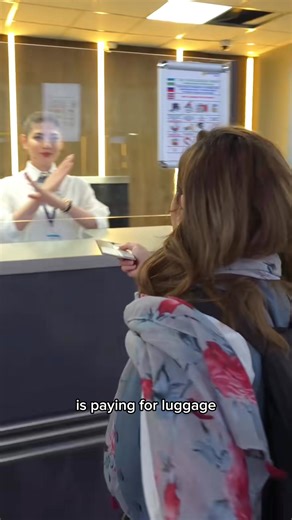 Pack more. Stress less. Double your packing space without paying extra baggage fees. Meet the OverPackBag™ — the smartest way to compress your clothes and pack 2x more this holiday season. Why 200,000 travelers love it: ✅ Compresses clothes in 5 seconds (electric pump included) ✅ Saves up to 50% space in any suitcase ✅ Military-grade nylon — waterproof, odor-proof, tear-resistant ✅ Repack anywhere with USB-C rechargeable pump (20 uses per charge) ✅ Backed by our 100-Day Money-Back Guarantee 🎄 T